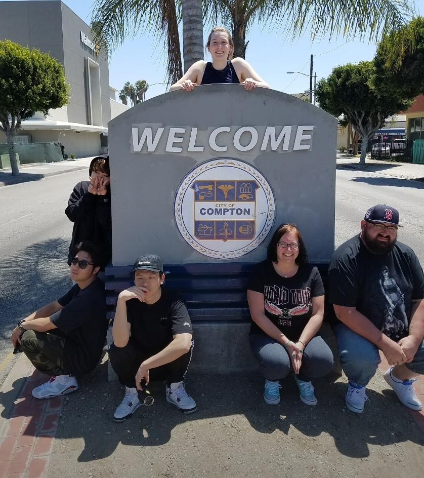 Compton Sign Hall Of Fame – LA HOOD LIFE TOURS