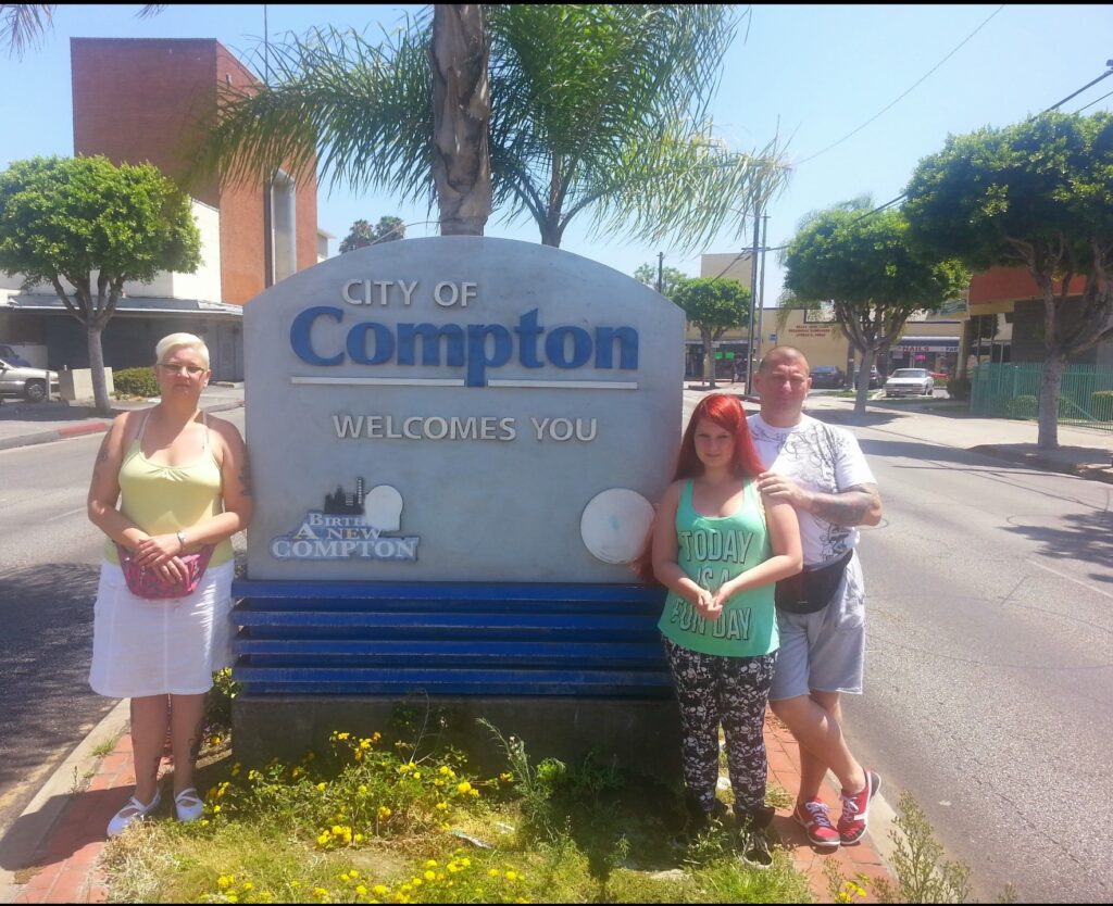Compton Sign Hall Of Fame – LA HOOD LIFE TOURS