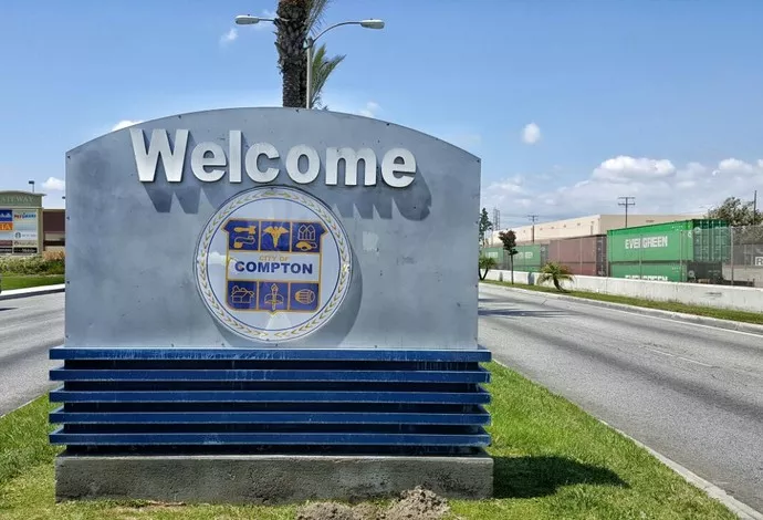 compton – LA HOOD LIFE TOURS